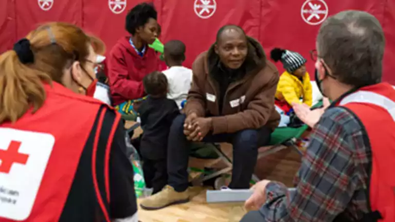 Clean energy benefits communities | AES