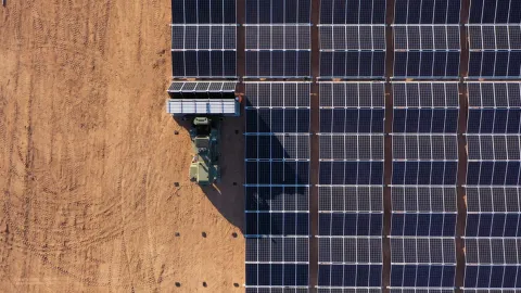 MAVERICK Solar de AES: Despliegue Rápido de Energía Limpia