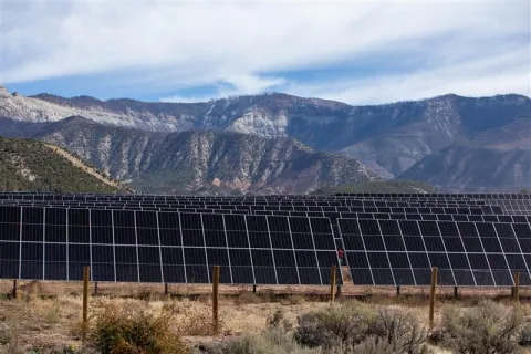 AES: Colorado's Clean Energy & Community Solutions